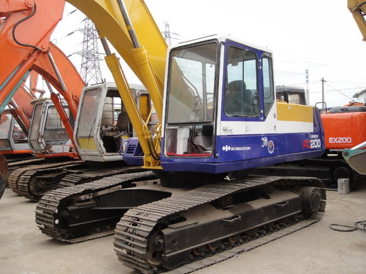 Japan excavator pc200-5,also pc60,pc120,pc200-6,pc200-7,pc200-8,pc220-6 komatsu excavator construction supplier