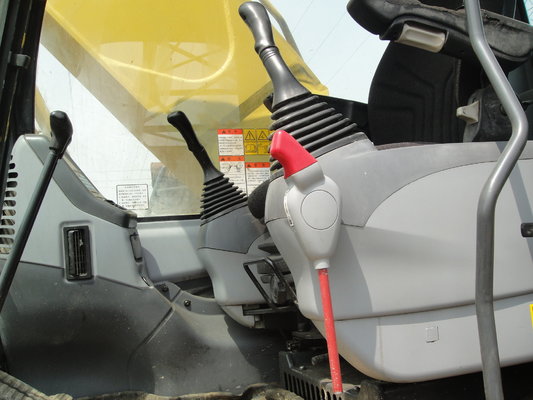 Good condition pc300-7 komatsu excavator,also pc200-5,pc200-6,pc200-7,pc220-6,pc300-6 for sale supplier