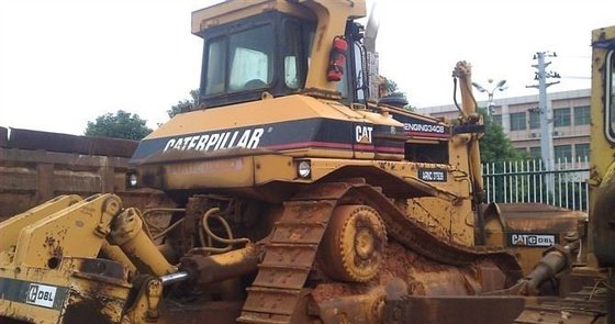 Cheap price used crawler bulldozer D8L ,also D5H,D6H,D6G,D7H,D8H,D9N caterpillar bull dozer avaliable supplier