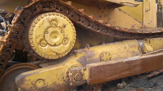 Nice bulldozer D8N ,also D5H,D6H,D6G,D7H,D8H,D9N used cat bull dozer avaliable supplier