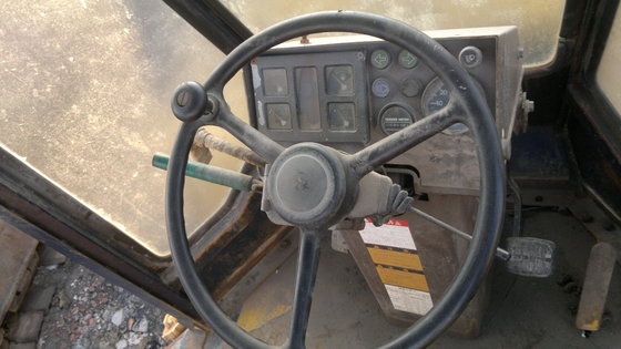 Small wheel loader  WA70 komatsu,used loader WA380-6,WA380-3,WA320,WA470 supplier