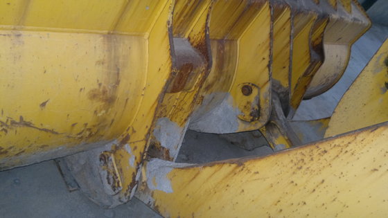 Japan komatsu loader WA420-3,also used loader WA380-6,WA380-3,WA320,WA400-1 supplier