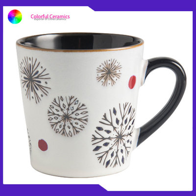 Christmas Cup Hand Painted Ceramic Coffee Mugs Lead / Cadmium Free Customized