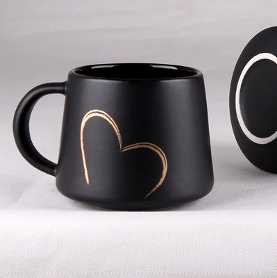 Black Matte Ear Custom Ceramic Coffee Mugs Eco - Friendly Creative Design