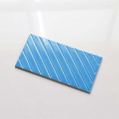 150x300mm verglaasde de Blauwe Kleur de Glanzende Binnenlandse Keramische tegel van het Muurontwerp