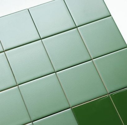 De multispecificatie verglaasde het Ceramische van het de Badkamersdecor van Muurtegels Donkergroene Ontwerp