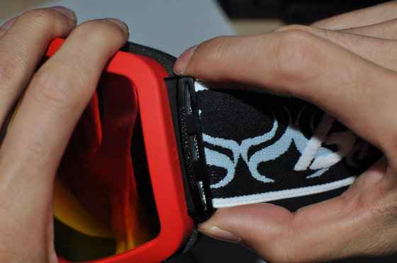 Gafas antis de la nieve de la niebla del marco ULTRAVIOLETA de la protección TPU, gafas del esquí para los adultos