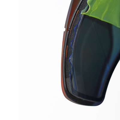 Los deportes coloridos dirigen las gafas del esquí para la luz plana/las gafas polarizadas de la snowboard