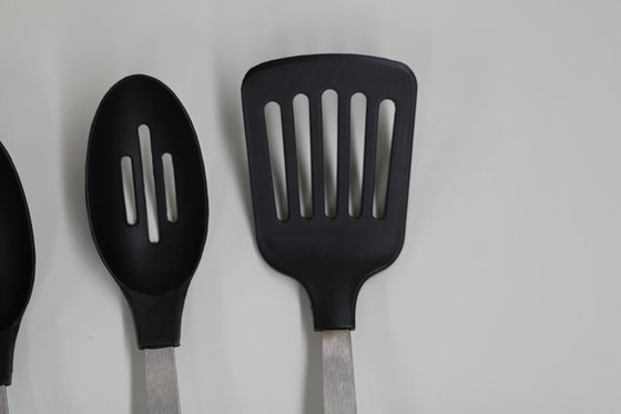 Mescolatori di nylon di Betty Crocker, prodotti della cucina per l'attaccatura facile/stoccaggio