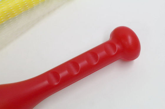 La mazza da baseball di plastica leggera, il pipistrello di plastica e la palla hanno messo per le età 3+