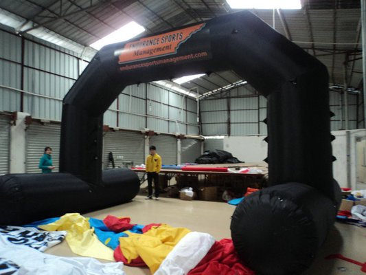 PVC And Tarpaulin Customized Inflatable Large Arched Door For Advertising