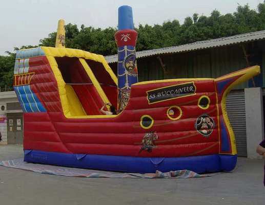 Les jeux gonflables de sports de bâche durable de PVC, glissent drôle avec taille de 8L x de 8W x de 4H