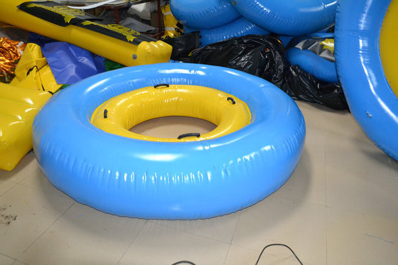 Sport aquatique jaune/bleu de Trapualin Infalatble joue 2.5m/5m pour la piscine