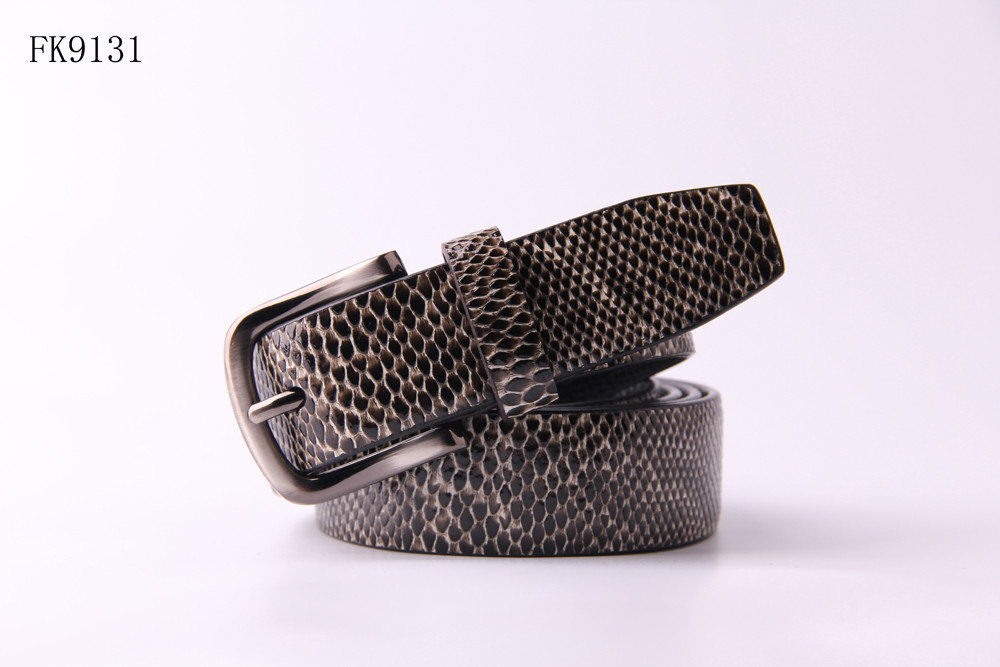 Fashion and Eco-friendly Stainless Buckle unisex Belt 100% pu belt