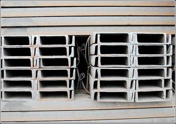 Q235B ASTM Structural Steel Channels with U Shape Profile Strut Channel