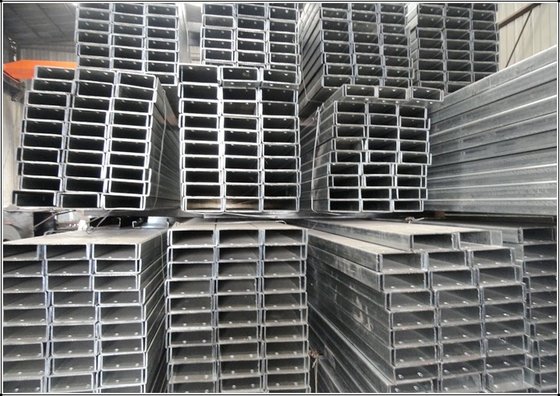 Black Low Carbon Mild C Section Steel Channel with Hot Rolled Technique