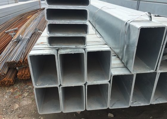 Structural SS400 Welded Square Steel Tubing With Hot Rolled / High Frequency