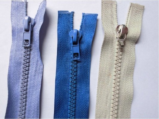 White / Blue Plastic Silver Resin Custom Zippers Pulls for Clothes 5#