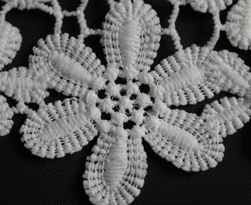 Qmilch Embroidered Decorative Lace Trim Black / White 11cm Flower Pattern