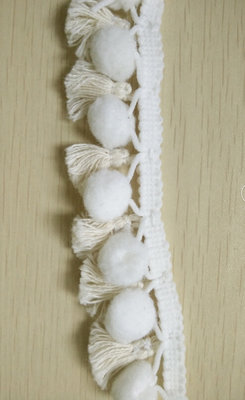 Eco Friendly Pom Pom Trim  with Small Tassel Decorative Trim