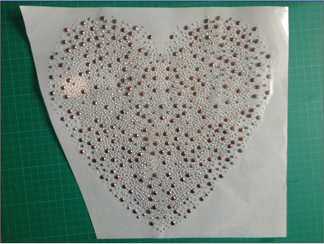 Lovely Half round Hot fix heart pattern Rhinestone Heat Transfers
