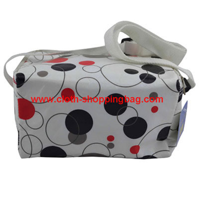 Convenient drinks pack lightweight travel cooler bag keep drinks fresh
