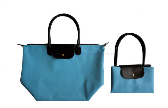 Customized blue / pink foldable cloth shoulder shopping bags with button closure