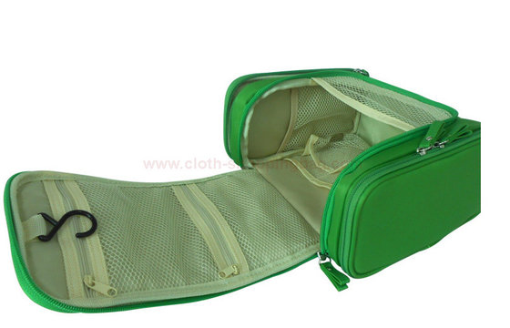 Waterproof polyester fabric travel storage  wash bag with a built - in hook