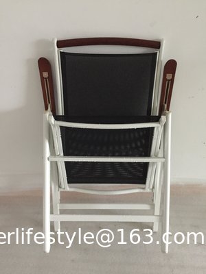 Folding chair with powder coating aluminum frame + Textilene + teak wood by Clover Lifestyle