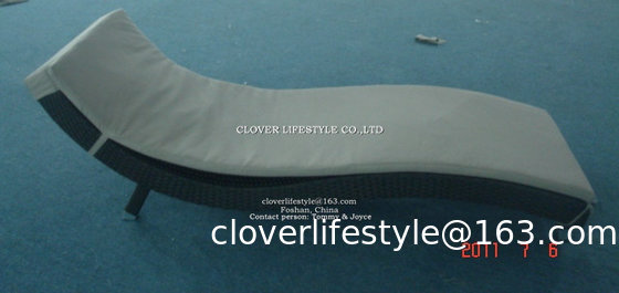 Flat wicker Sun bed S shape single bed for Hotel, Garden and Beach by Clover Lifestyle Outdoor Furniture China