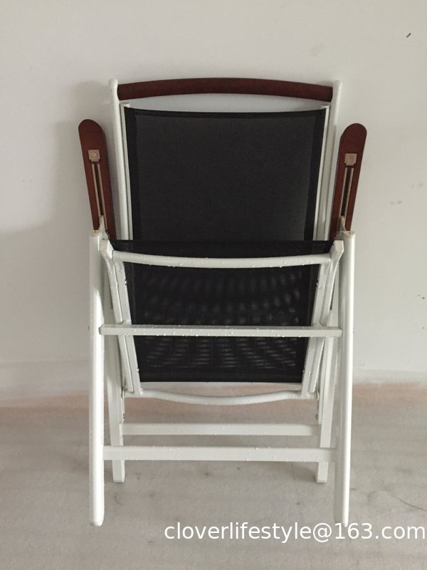 Folding chair with powder coating aluminum frame + Textilene + teak wood by Clover Lifestyle