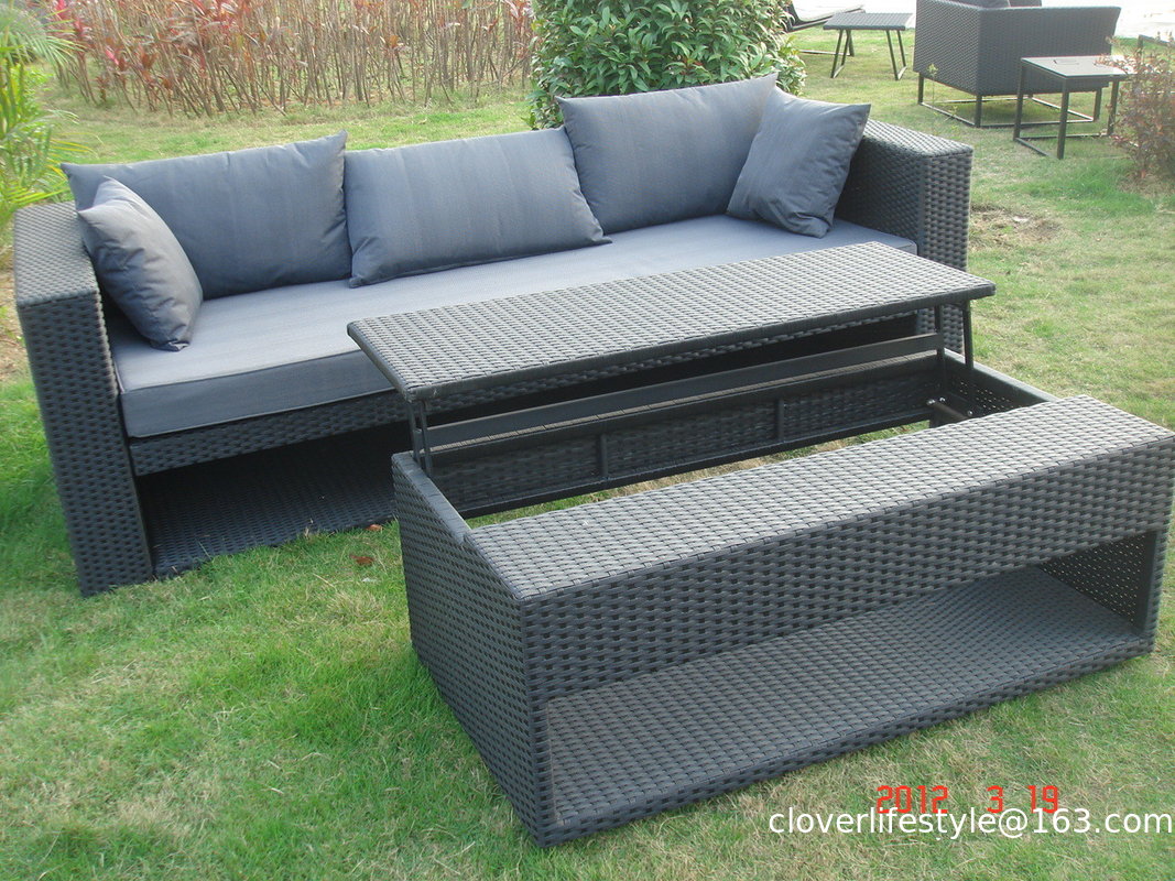 Jacana wicker sofa set with Lift coffee table for Hotel, Garden and Beach by Clover Lifestyle Outdoor Furniture Sofa Set