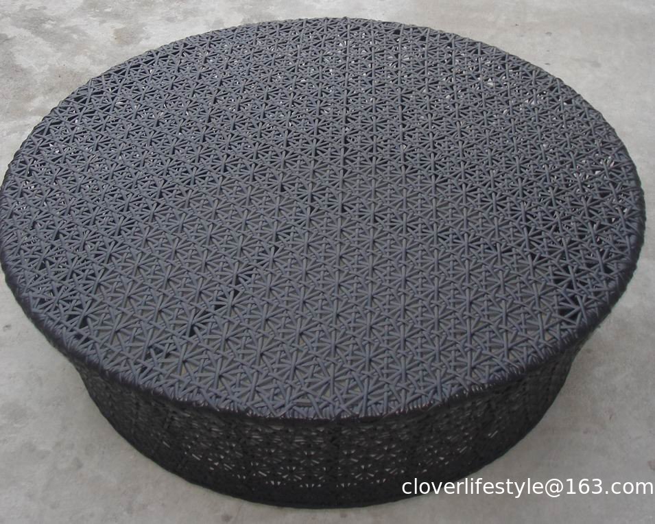 Wicker coffee table with powder coating for Hotel, Garden and Beach by Clover Lifestyle China Outdoor Furniture