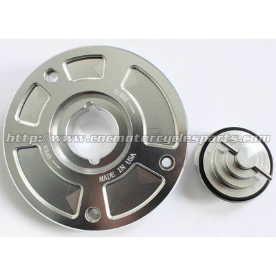 Aluminum Motorcycle Gas Caps / Replacement Fuel Cap Cover For Kawasaki Ninja 650R ER6n Versys