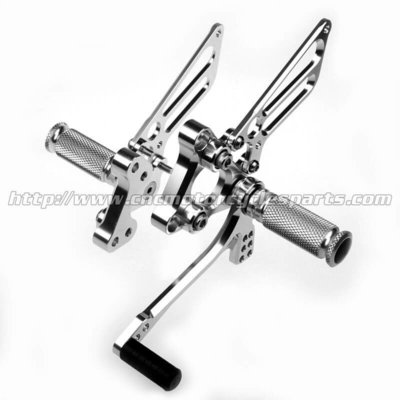 CNC Aluminum Alloy Motorcycle Rear Sets , Motorcycle Replacement Parts
