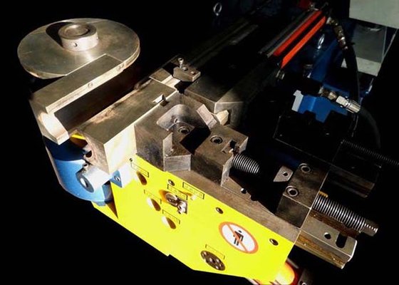 Auto Electric Tube Bending Machinery , CNC Tube Bending Machine Making Aluminium Tube