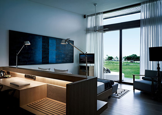 Natural Warm Color Luxury Hotel Furniture Wooden Headboard Combined With Desk