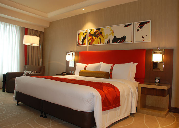 Crowne Plaza Hotel Bedroom Furniture , Elegant Brown Guest Bedroom Furniture