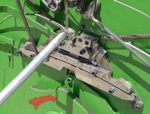 China Hanger Mould for Wire Hanger Making Machine supplier
