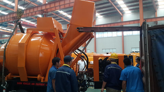 DJBT30 LOVOL Diesel Power Hydraulic Concrete Mixer with Pump 30 cubic meter per hour Capacity supplier