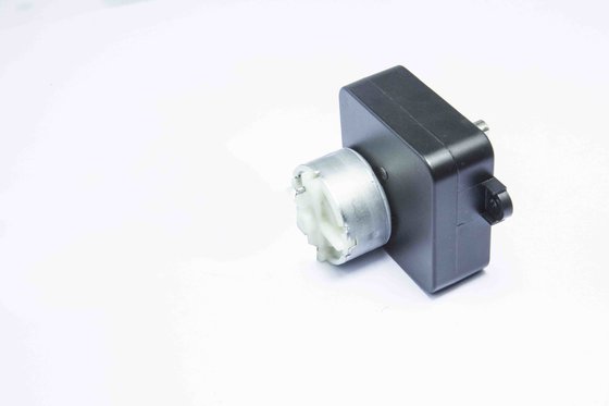 Durable Plastic Gearbox Brush DC Gear Motor 40dB Noise Level Customized Size