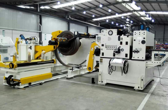 Passed CE Certificate Automatic Decoiler Straightener Feeder Can Storage 20 Groups Data