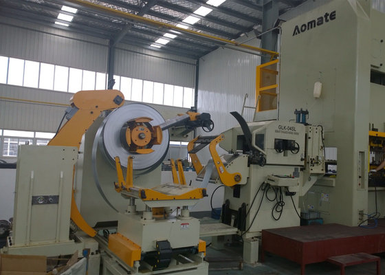 5 Ton Metal Coil 3 In 1 Auto Press Decoiler Straightener Feeder With Japan CKD Air Cylinder