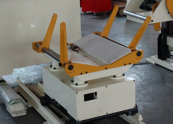 Coil Car Loading Stainless Steel Uncoiling Machine With Pneumatic Pressing Arm