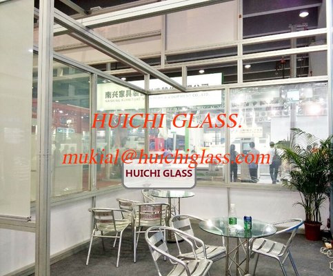 Intelligent glass/smart switchable glass for interior design