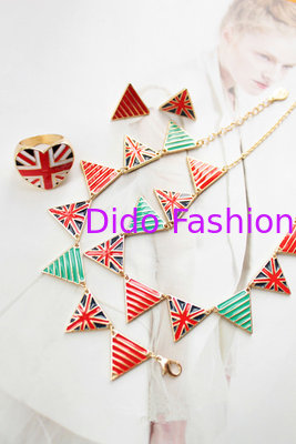 Fashion jewelry triangle flag necklaces cloth ornaments