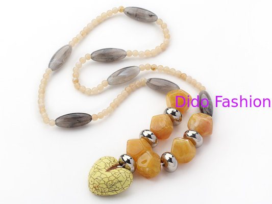 Fashion natural beautiful acrylic necklaces turquoise women Jewelry wholesale from China