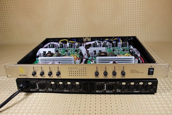 Portable Digital Power Amplifier 4ohms 130 Watts 8 Channel Stereo Amplifier