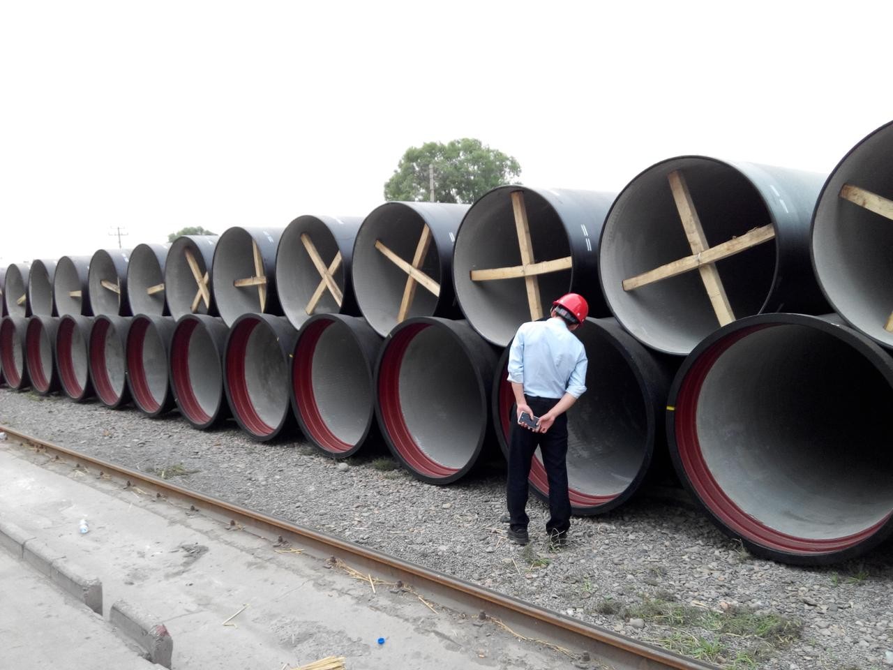 Tubos de ferro fundido dúctil para sistemas de abastecimento de água