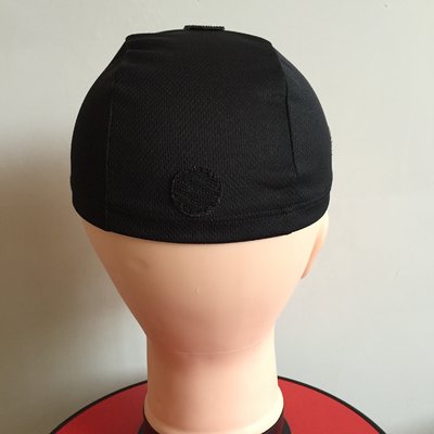 Black Cotton Polyester Skull Cap Helmet Liner With velcro  Wicked fabrics Beanies supplier